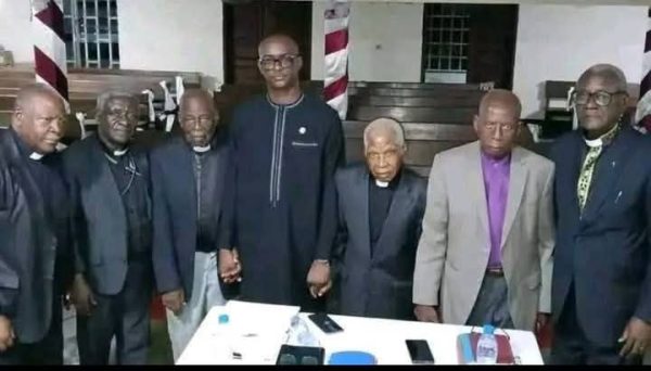 Présidentielle 2025 : voici le message de Cabral Libii à ceux qui craignent Dieu ...